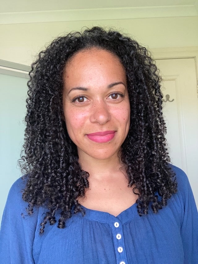 Curl Care with the Moisture Burst System for Wavy & Loose Curls – Naturaz